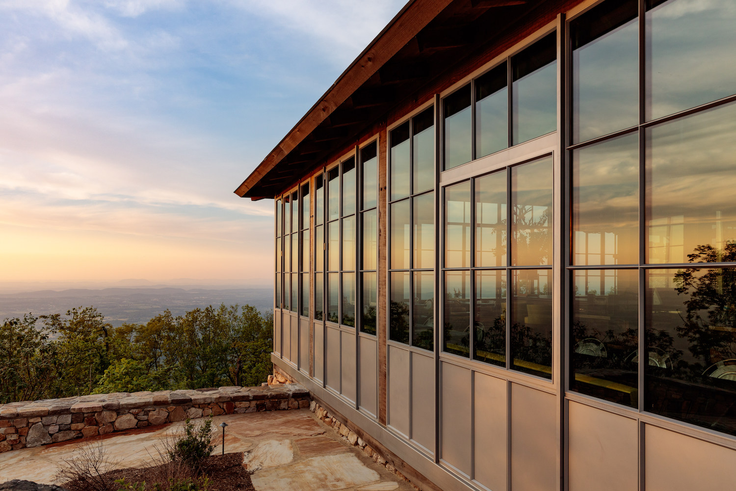 3 - TSX2000 Casement Window (Inswing)