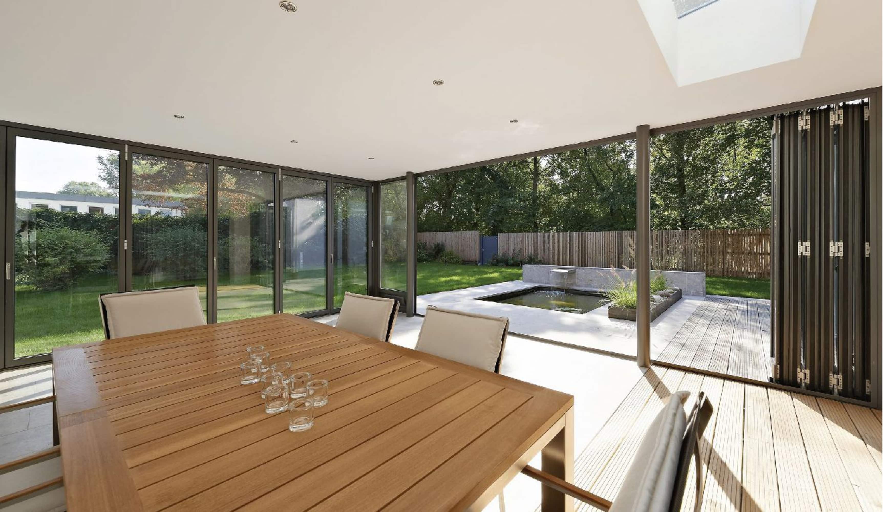 96 - 10000 Oasis Multi-Fold Door